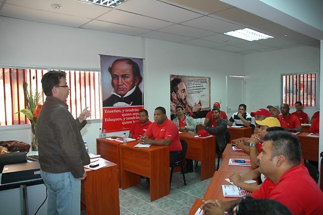 Carabobo: PDVSA Gas Comunal capacita a jefes de plantas de GLP