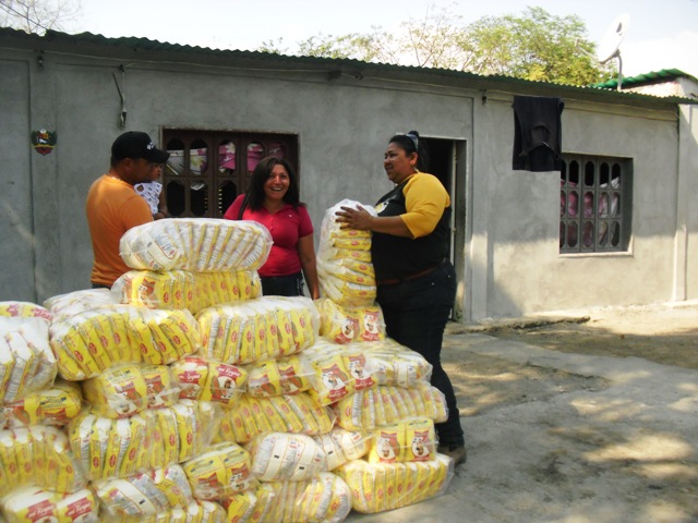 Trabajadores de Proarepa y Consejos Comunales de “Las Majaguas ...