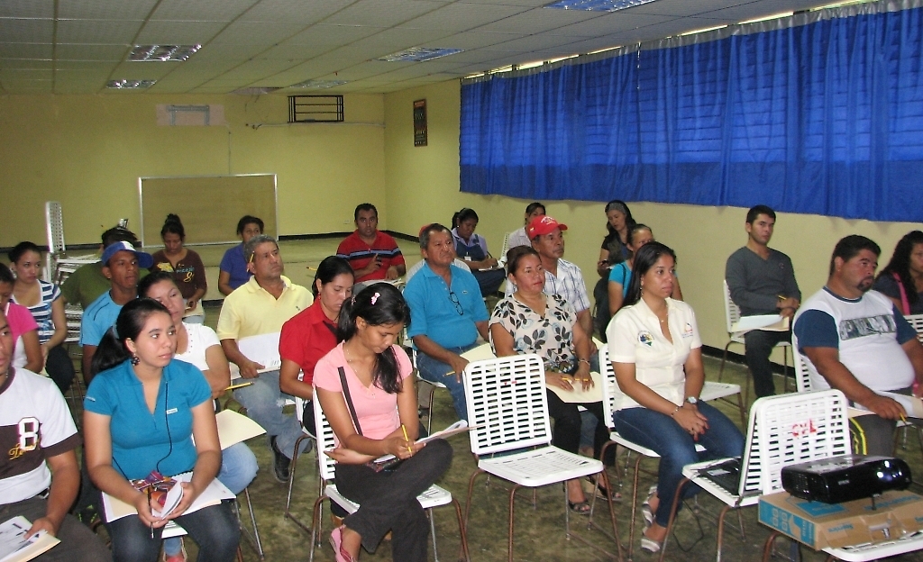Poder popular se nutre en deber legal y ético para administrar fondos ...
