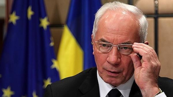 Renunció primer ministro de Ucrania