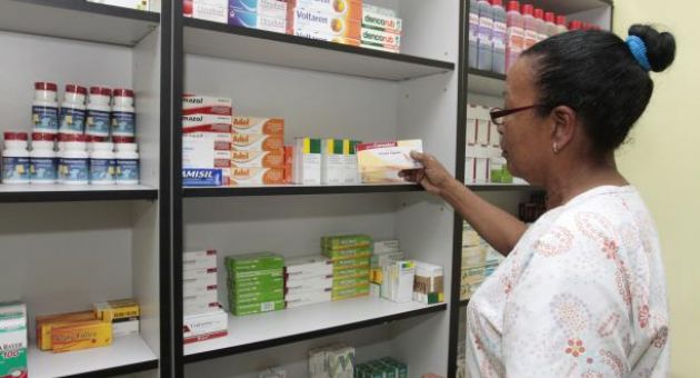 Este jueves se reúnen miembros del Motor Farmacéutico para concretar ...