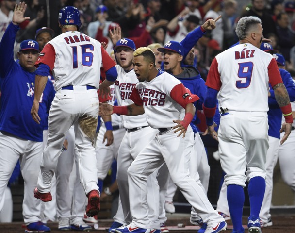 Puerto Rico le ganó a EEUU 6 por 5, clasificó y de paso eliminó a Venezuela