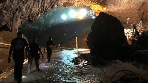 Fue rescatado el undécimo niño atrapado en cueva de Tailandia