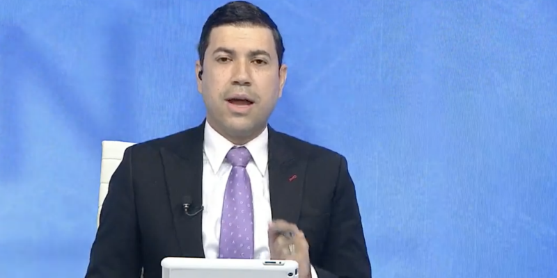 (VIDEO) Periodista de Globovisión Dereck Blanco "toma vacaciones" tras ...