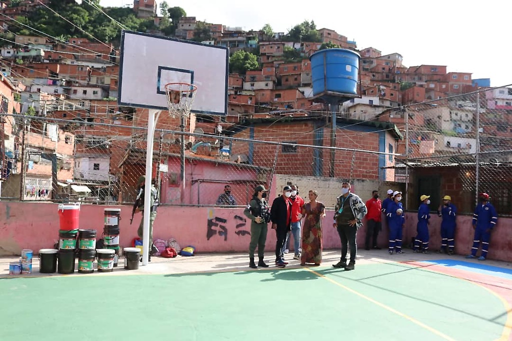 Comienzan a rescatar espacios de la Cota 905 a través de la Cultura, el ...