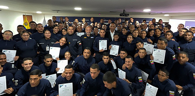 Sunad certificó a más 100 agentes de la PNB en materia de lucha antidrogas