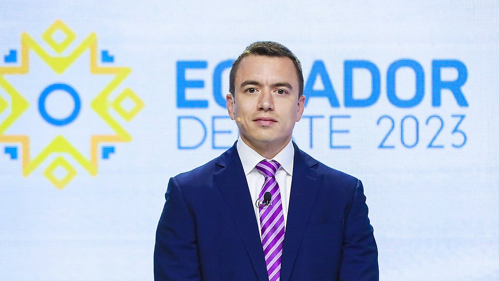 Daniel Noboa asume la presidencia de Ecuador