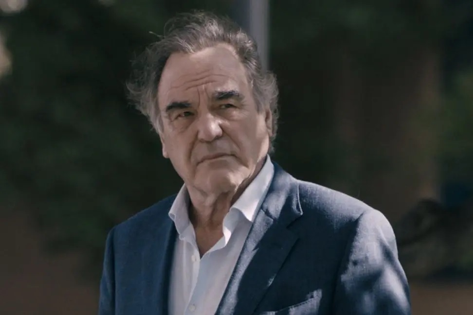 Oliver Stone: En 1963 la democracia estadounidense se fue por el retrete