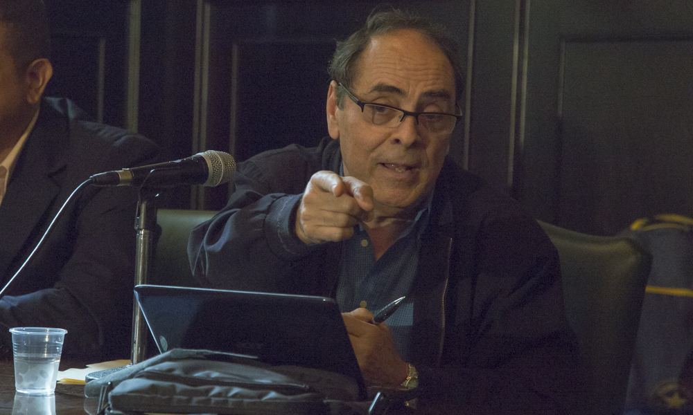 Exministro Héctor Navarro: "Al Gobierno le conviene que haya varios ...