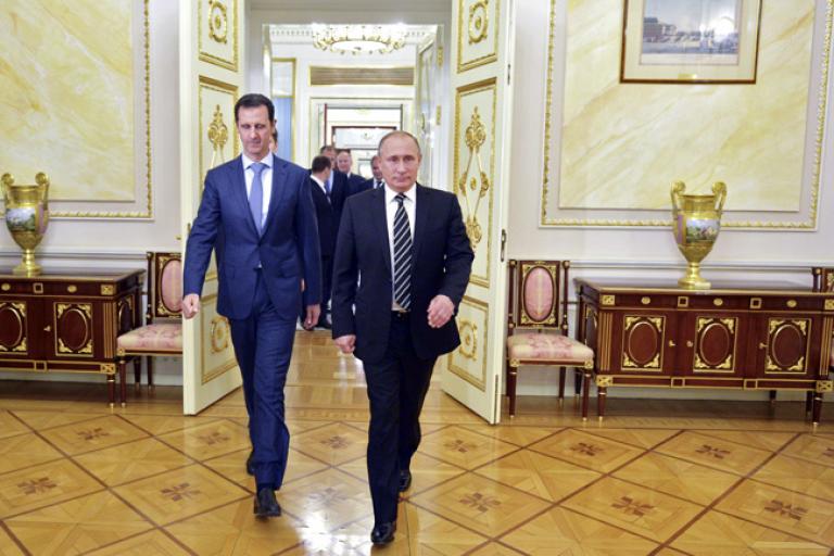 Llega a Moscú, Rusia, Bashar al Asad y su familia