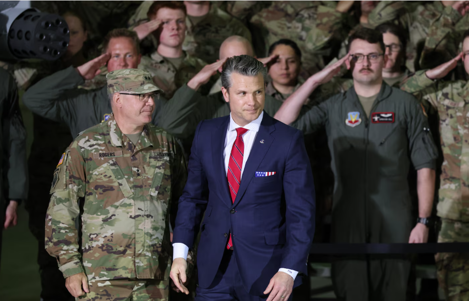 Secretario de Defensa Pete Hegseth ordena una reunión urgente e inusual de cientos de generales ...